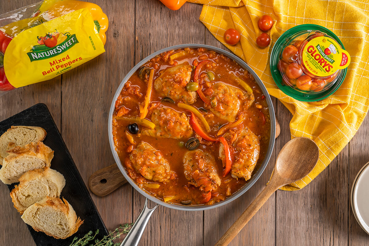 Spanish Style Chicken and Peppers - NatureSweet
